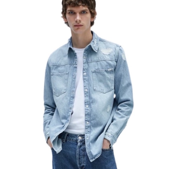 Zara | Shirts | Zara Mens Ultra Distressed Denim Relaxed Fit Snap Front ...